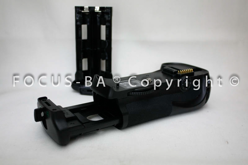 FOCUS-BA: Battery Grip MB-D10 para Nikon D700 D300s D300 + Battery ...