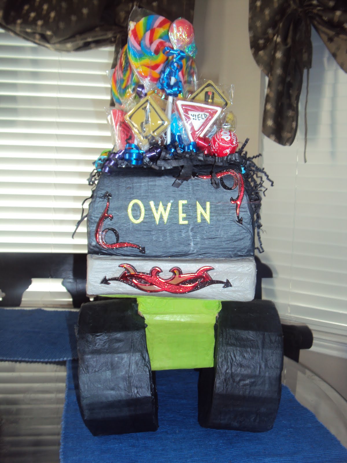 Keeping Life Fun With One Craft At A Time: Monster Truck!