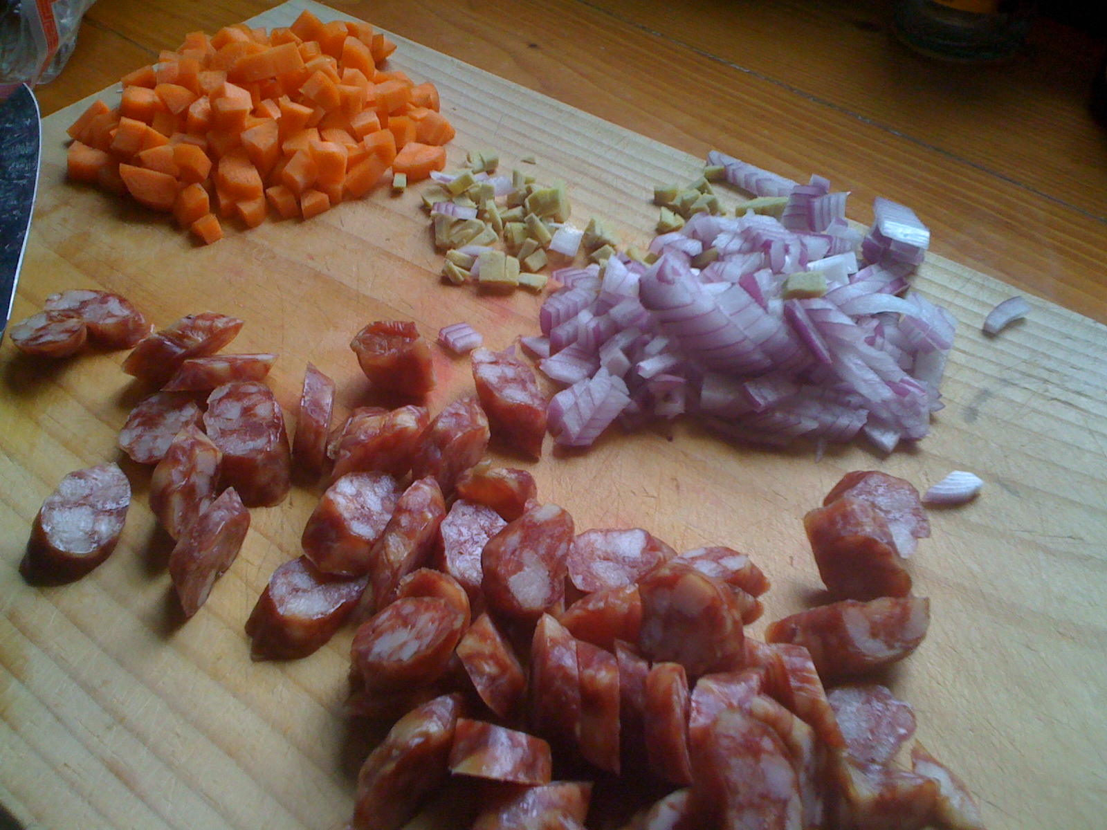 The Belly Rules Blog: Quick pantry dinner: Lup Cheong Fried Rice