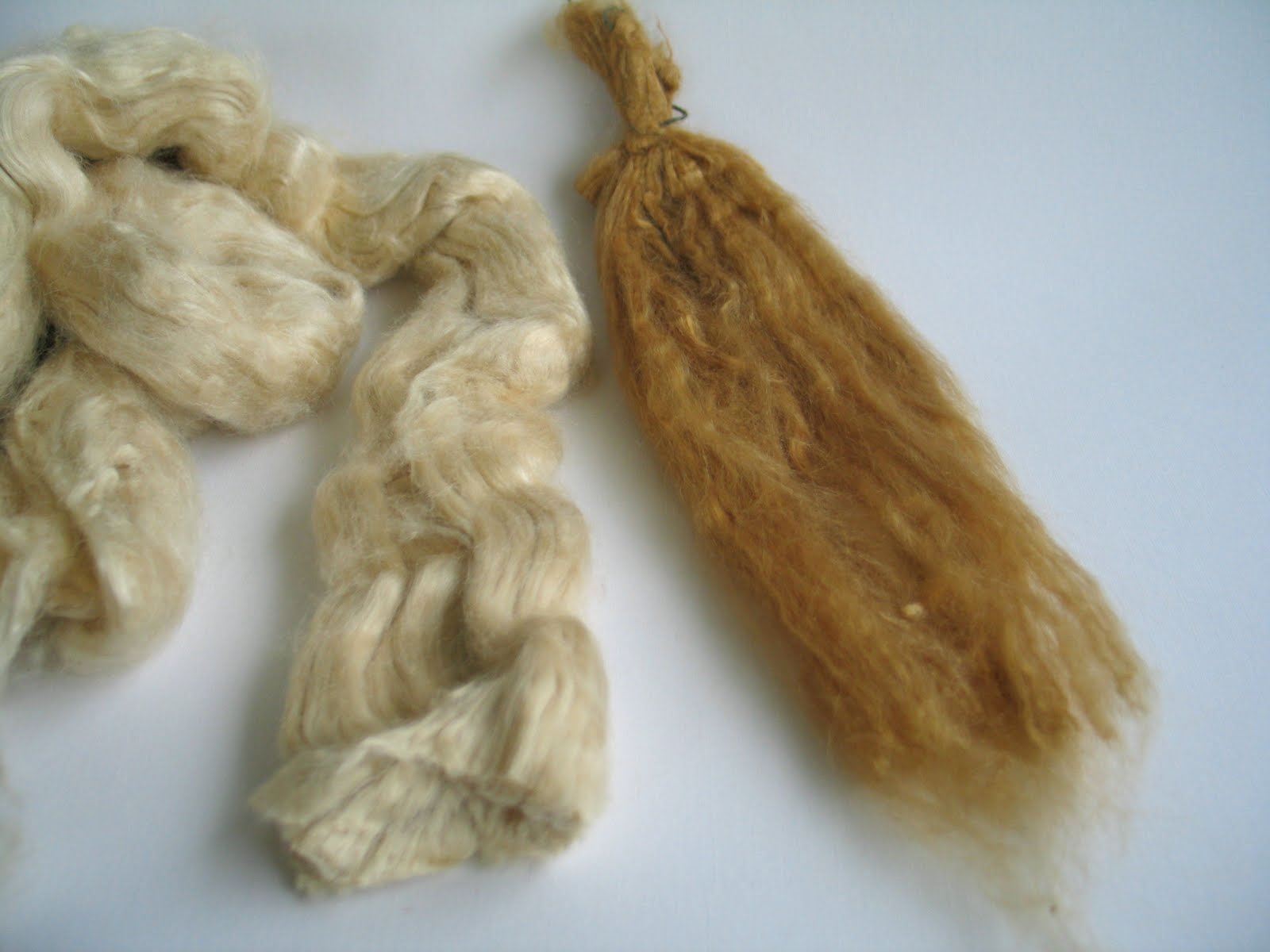 Peppercorn Minis: A rough guide to wigging for dummies :)