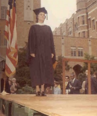 Ellouisestory: Graduation 1972