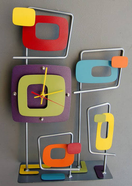 Retro Clocks - The Taste of Time