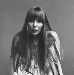 Joni Mitchell’s Style | onions + garlic
