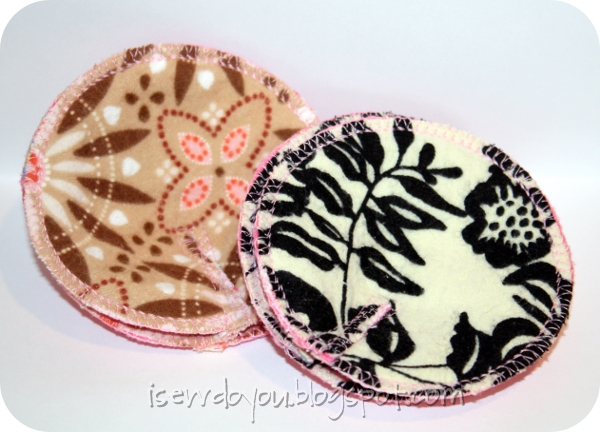 I Sew, Do You: Nursing Pads {tutorial}