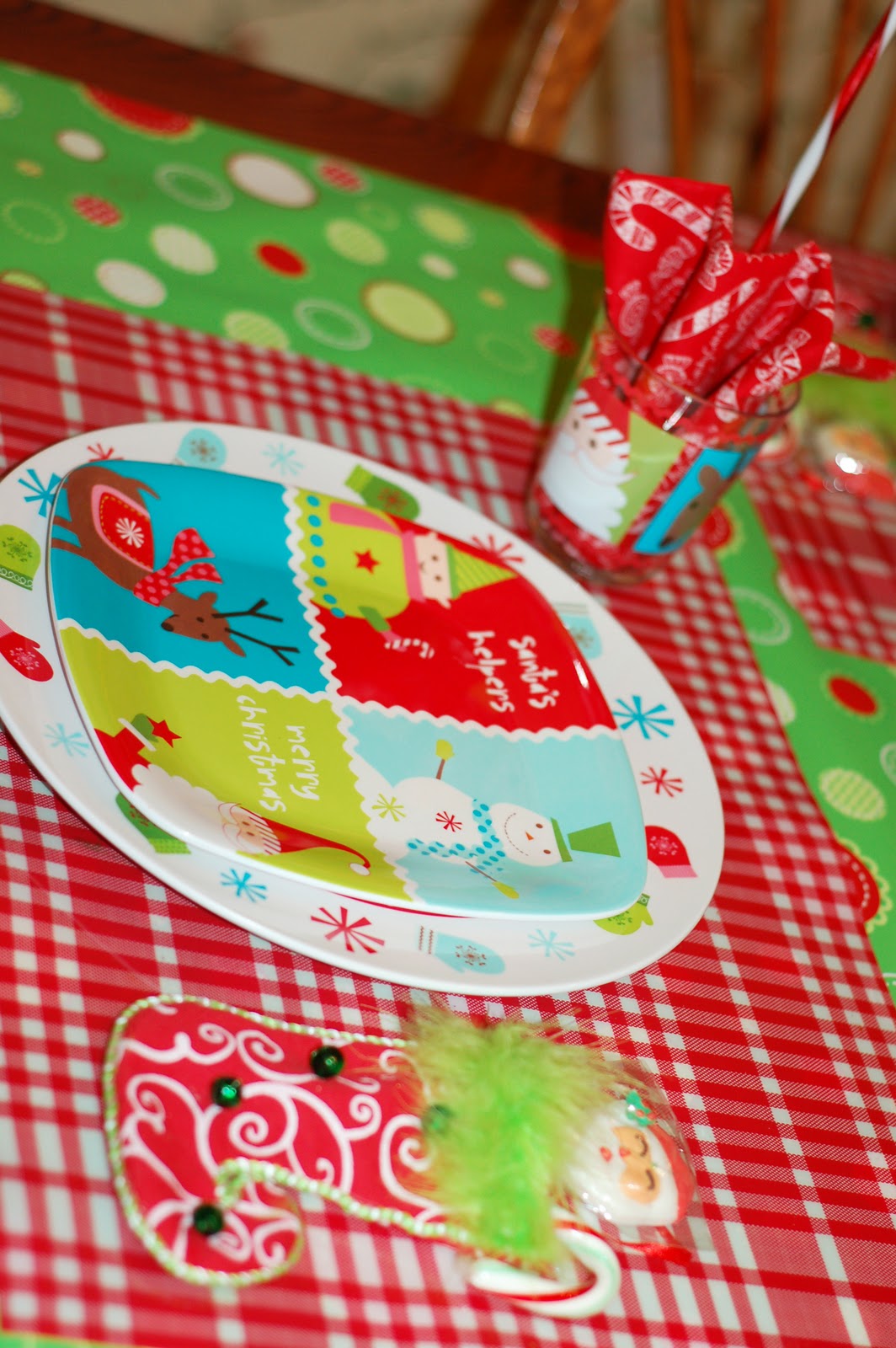 Life With Lulu and Junebug...And Carter, Too!: Elf Party