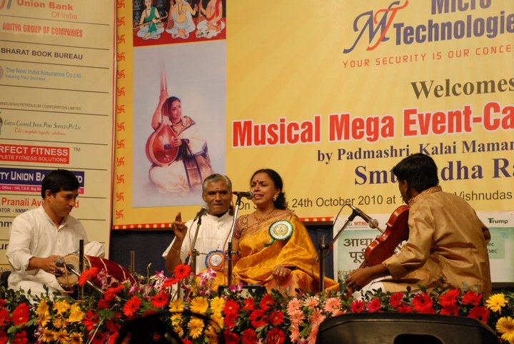 Carnatic Music Mumbai: Smt Sudha Raghunathan conferred Sangeetha Kokila ...