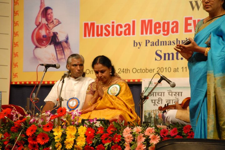Carnatic Music Mumbai: Smt Sudha Raghunathan conferred Sangeetha Kokila ...