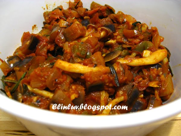 Elinluv's Tidbits Corner: Traditional Ratatouille