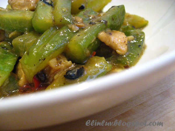 Elinluv's Tidbits Corner: Lightly Braised Bitter Gourd With Salted ...