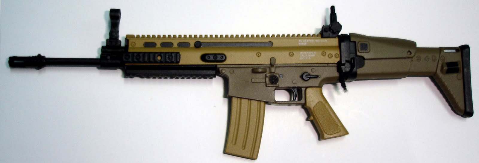 ASSAULT RIFLLE SERIES M-16A4 AND FN MK16 SCAR LIGH ~ forcesmilitary