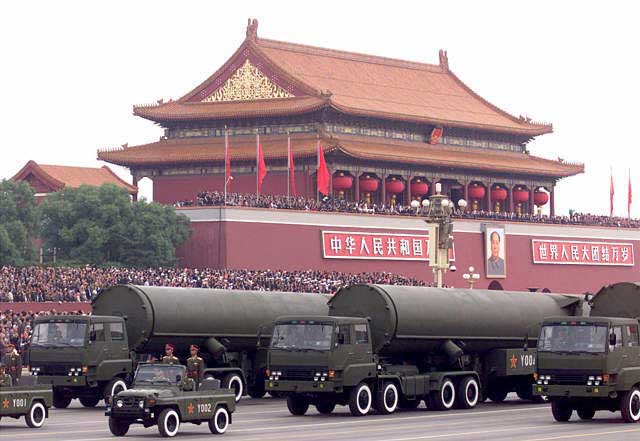 China Produce DF-15 SRBM, DF-25 And DF-31 Full GPS Guide Technology ...
