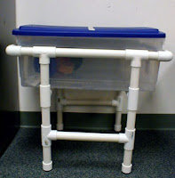 Super Fun Mama: Making a Sensory Table