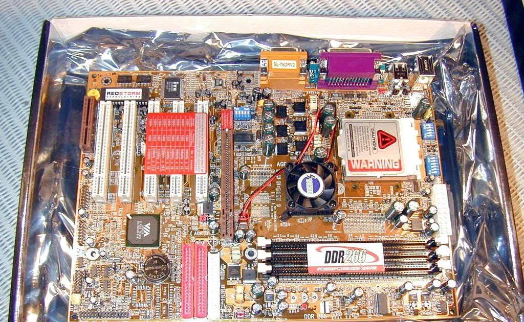 INFORMACIÓN TIC: resumen placa base