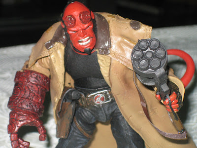 Rory's Toy Den and Reviews: Hellboy 2 movie figure from Neca