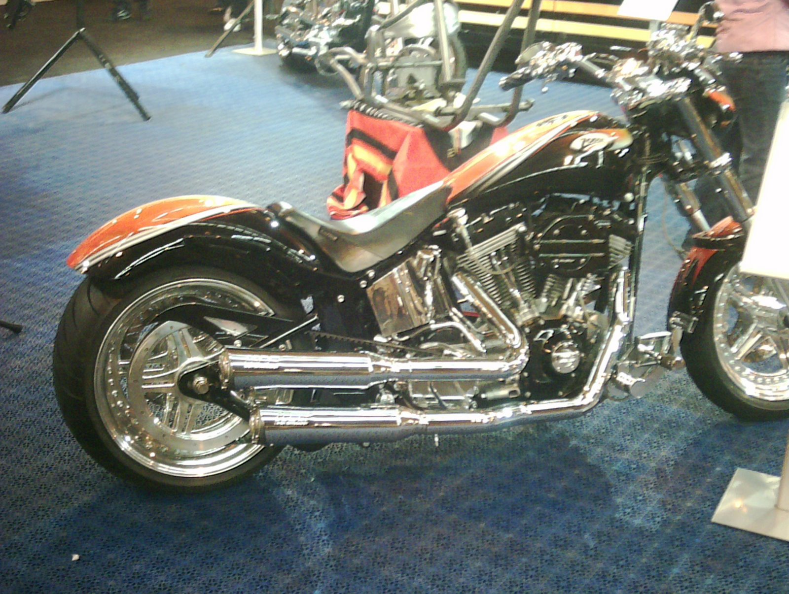 GARAGE KUSTOM: MOTOS CUSTOM