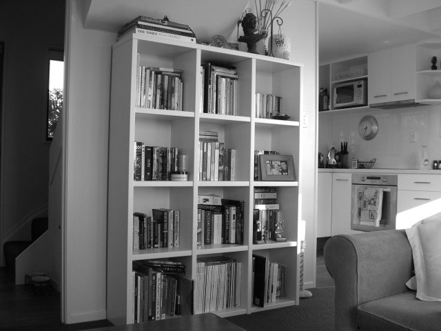 How to be Chic: The Chic Library