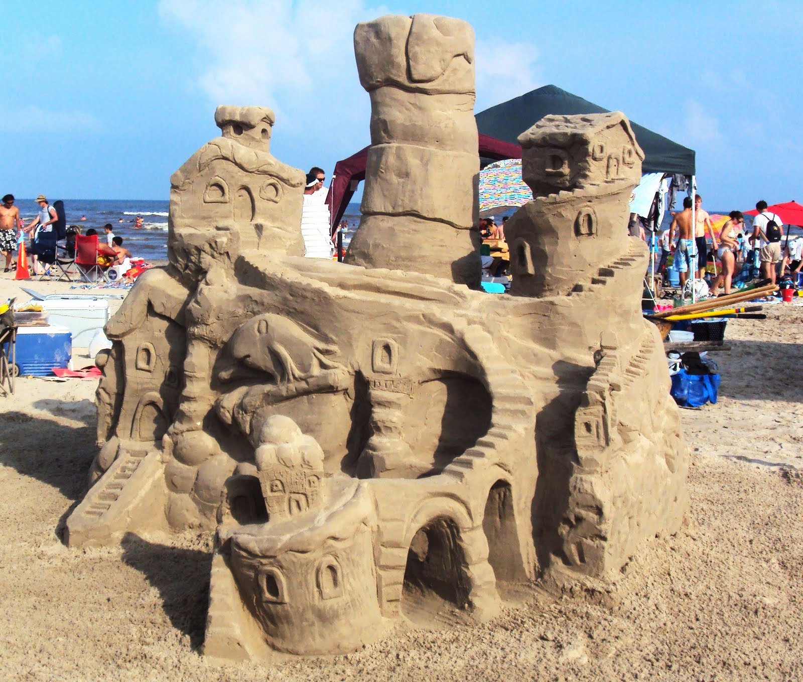 Linda G. Jones Blog: Fun With Sand Castles!