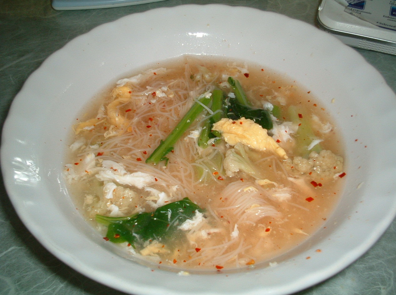 Noodles RoAd: Sen Mee Rad-Na Phak