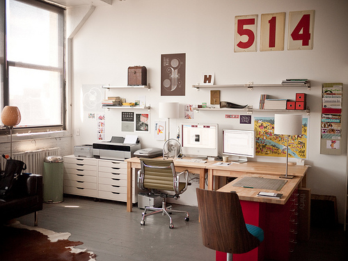 Maddie's Place: Desks/Workspaces | conundrum