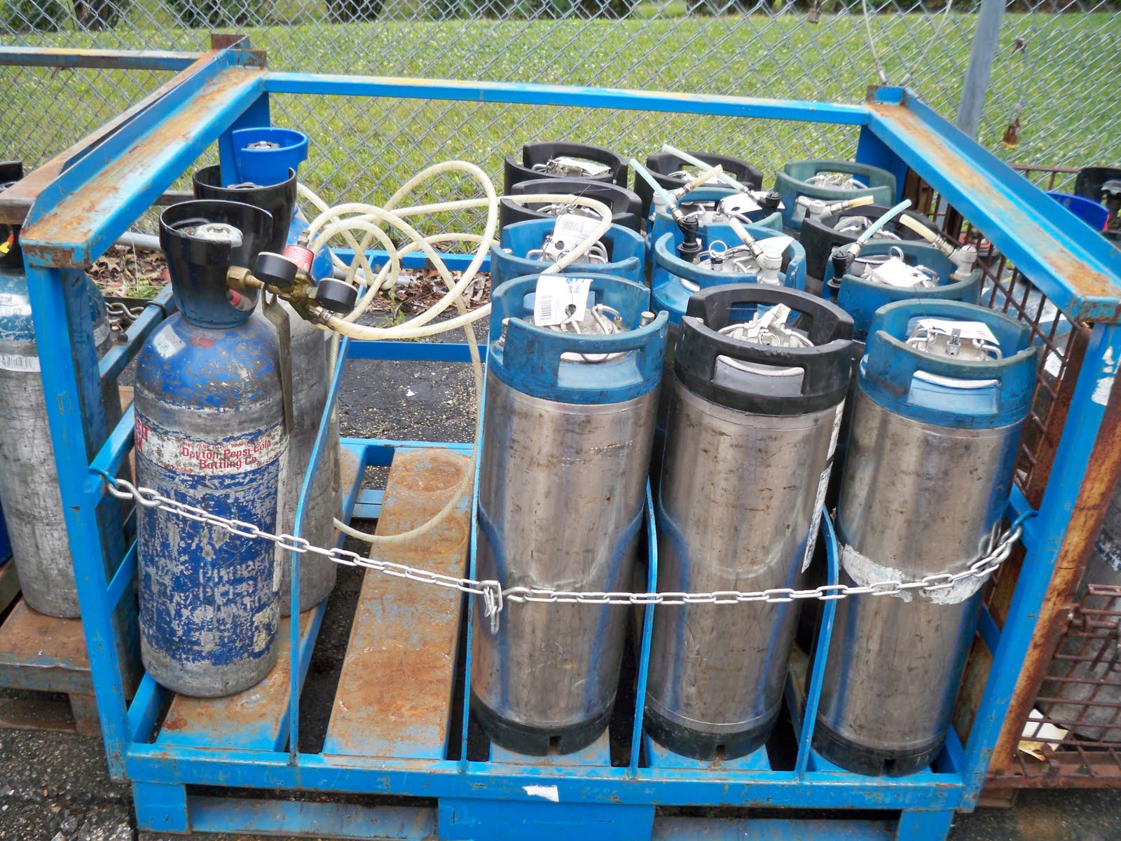 That Crashing Sound: June 2010