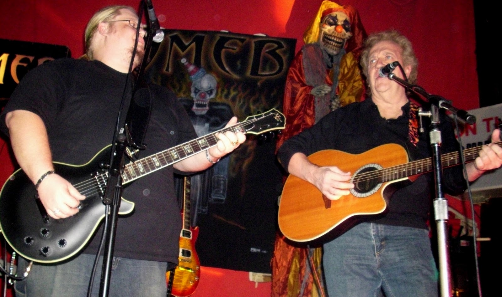 That Crashing Sound: OMEB Halloween at Bobby Mackey's