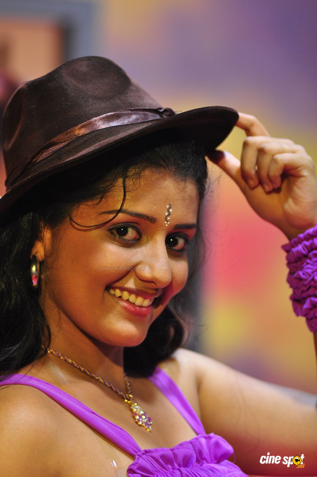 Hot Sexy Actress Wallpaper Malayalam Actress Sarayu Navel