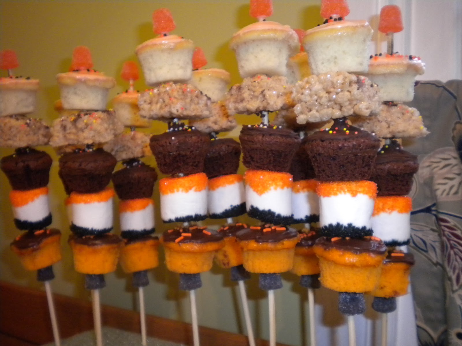 walker's wookie cookies: desserts on a stick