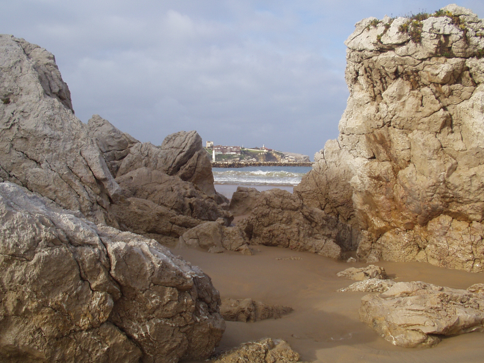 MIS PASEOS POR CANTABRIA Y OTROS LUGARES DEL MUNDO: CUCHIA SANTANDER