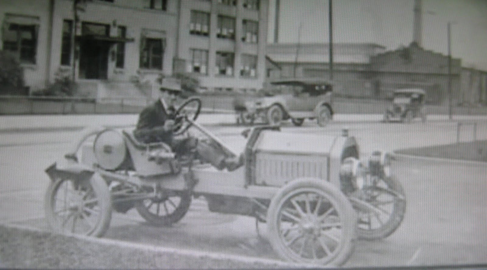 All Things Buick: Factory #08 Garage.