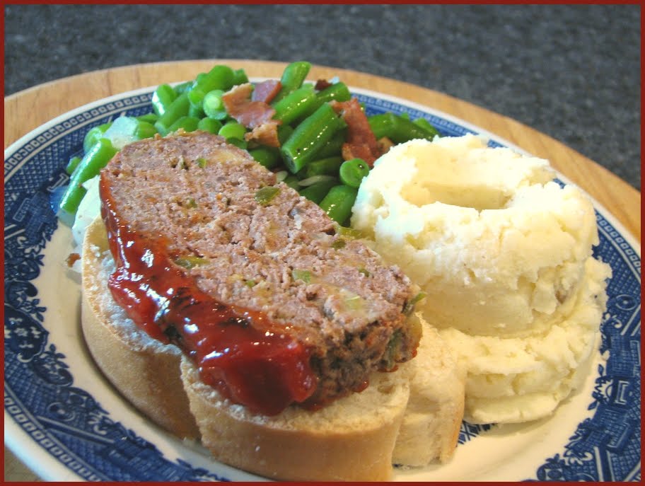 Fat Johnny's Front Porch: Hot Meatloaf Sandwich