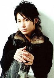 Shinigami Dark Moon ∞~X~∞: UVERworld (Members Profile)