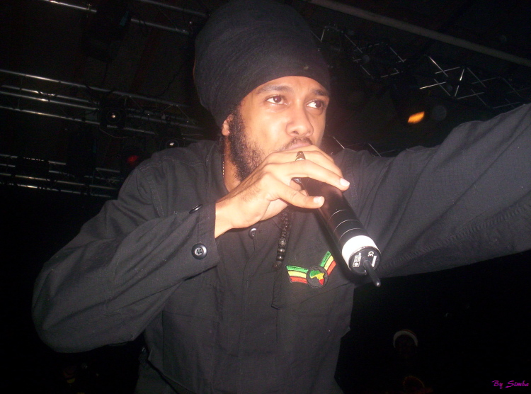 Just Spread Reggae Vibes by Simba