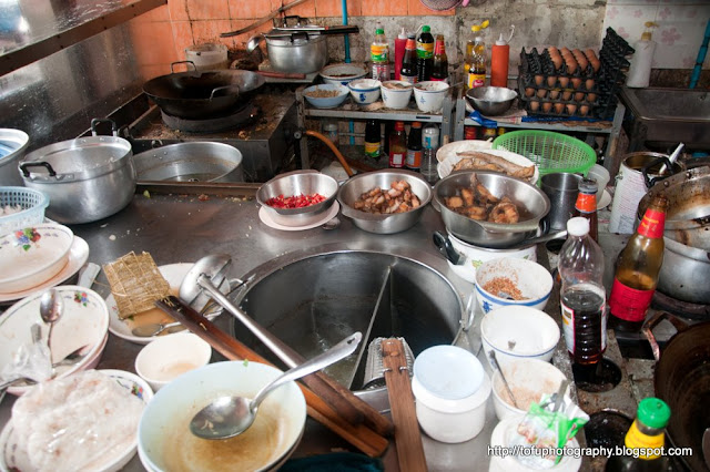 Tofu Photography: Filthy restaurant!