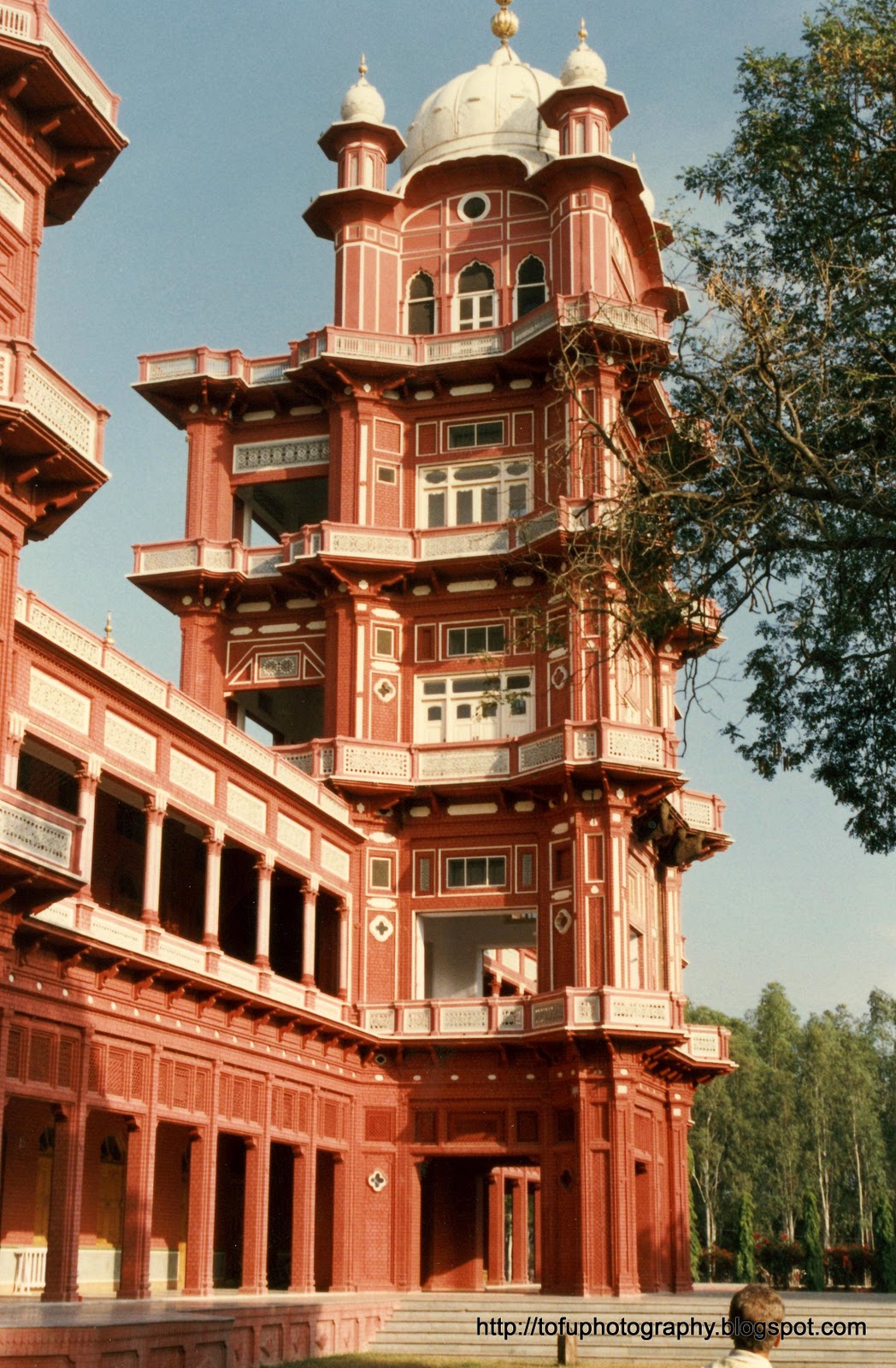 Tofu Photography: Satsanghar