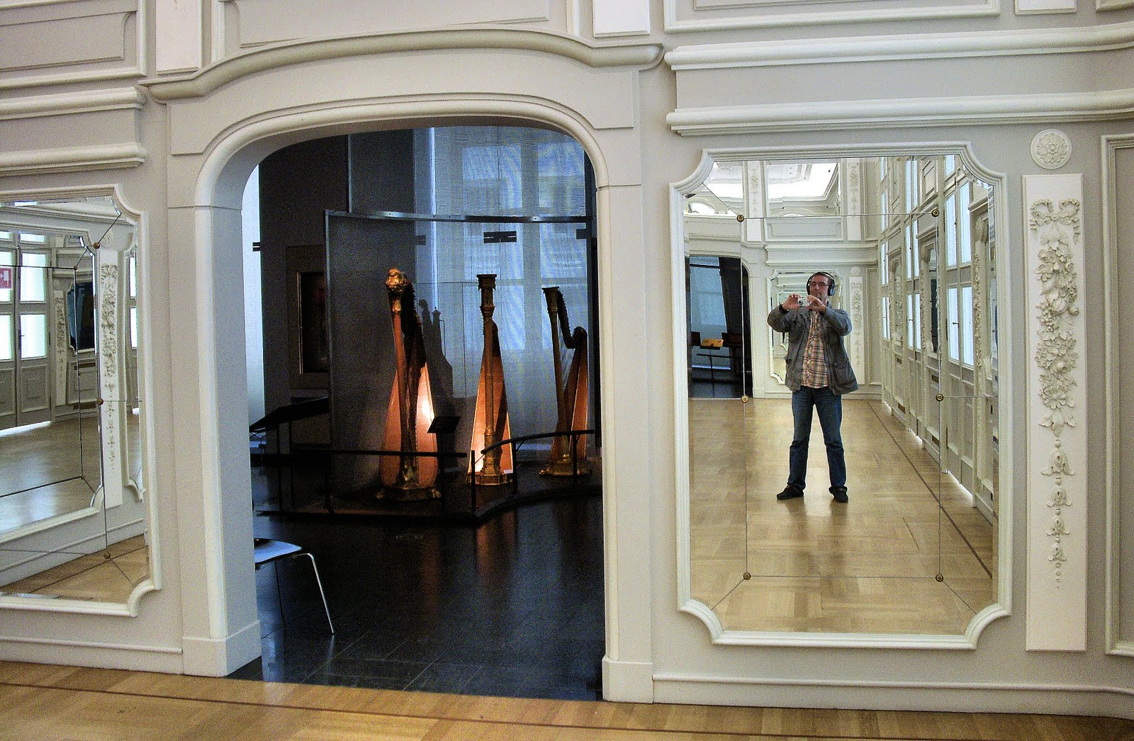 The estetic of senses!: Bruxelles - MIM (musée des instruments de ...