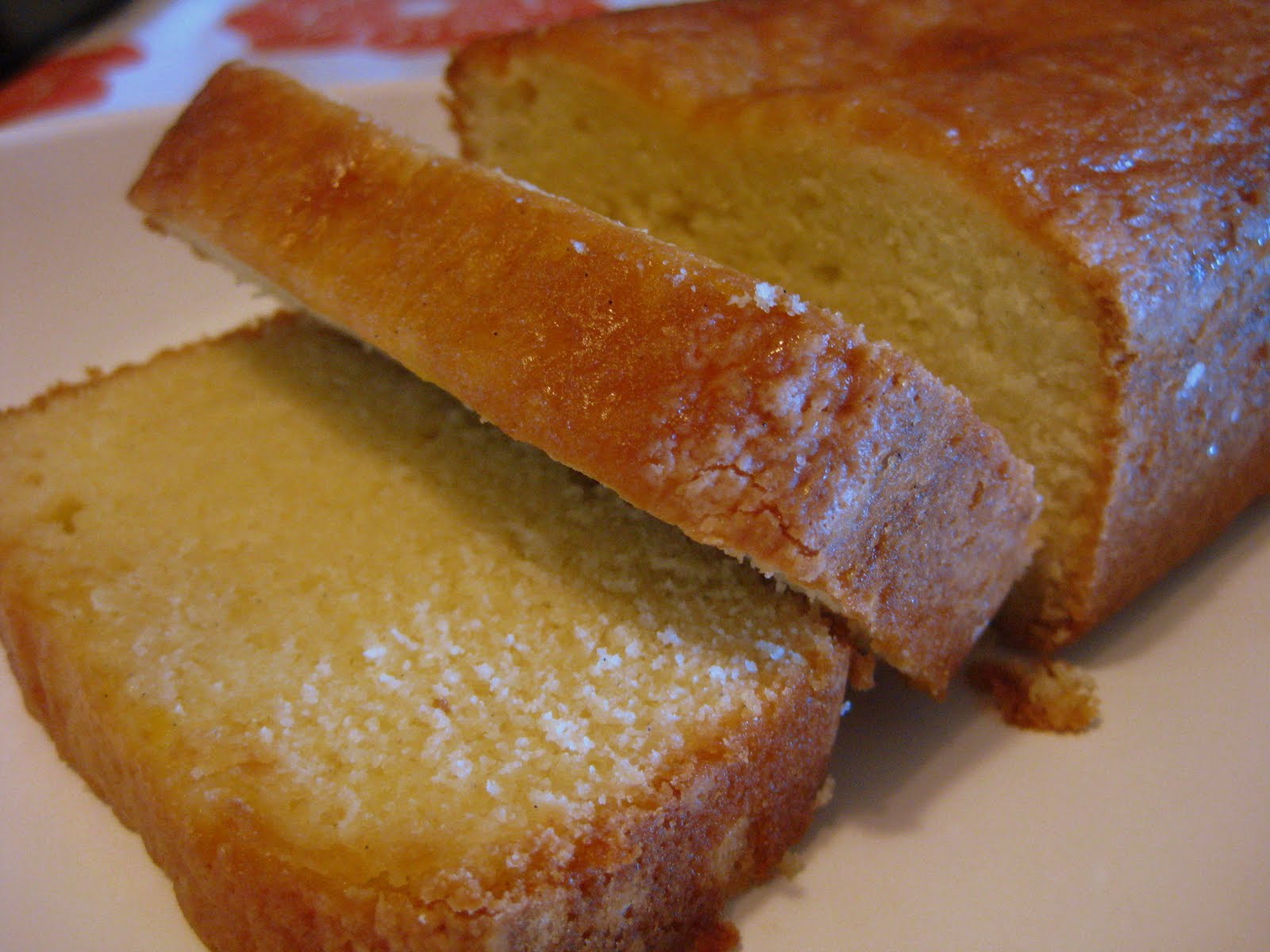 fat bottom: rum soaked vanilla cakes... three ways