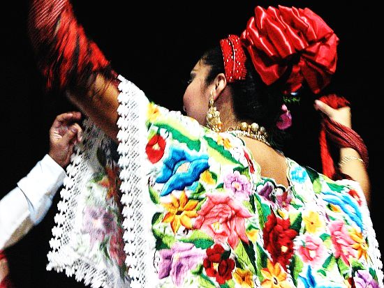 El Mundo de la Danza: La Jarana Yucateca