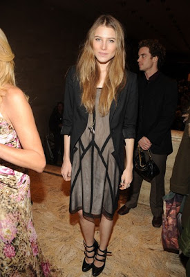 FAMOSOS PARENTES DE CELEBRIDADES INTERNACIONAIS: DREE HEMINGWAY FILHA ...