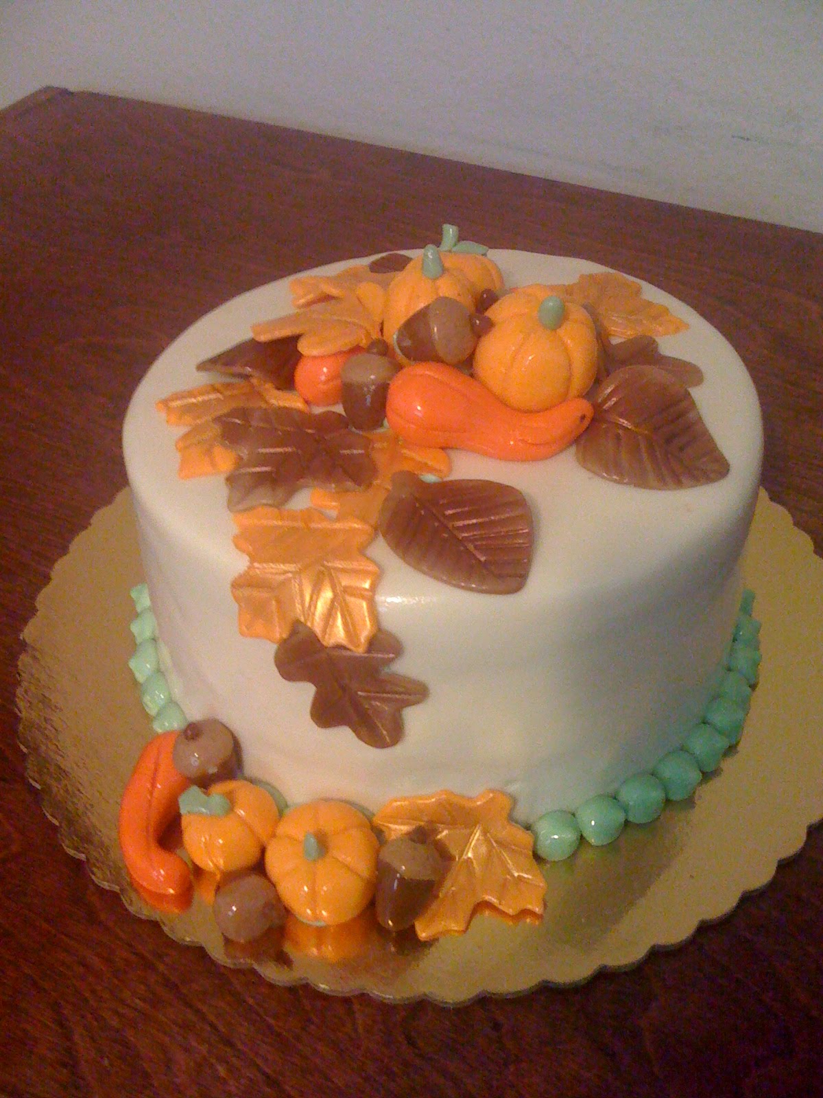 Donna Belle Desserts: Autumn Cakes