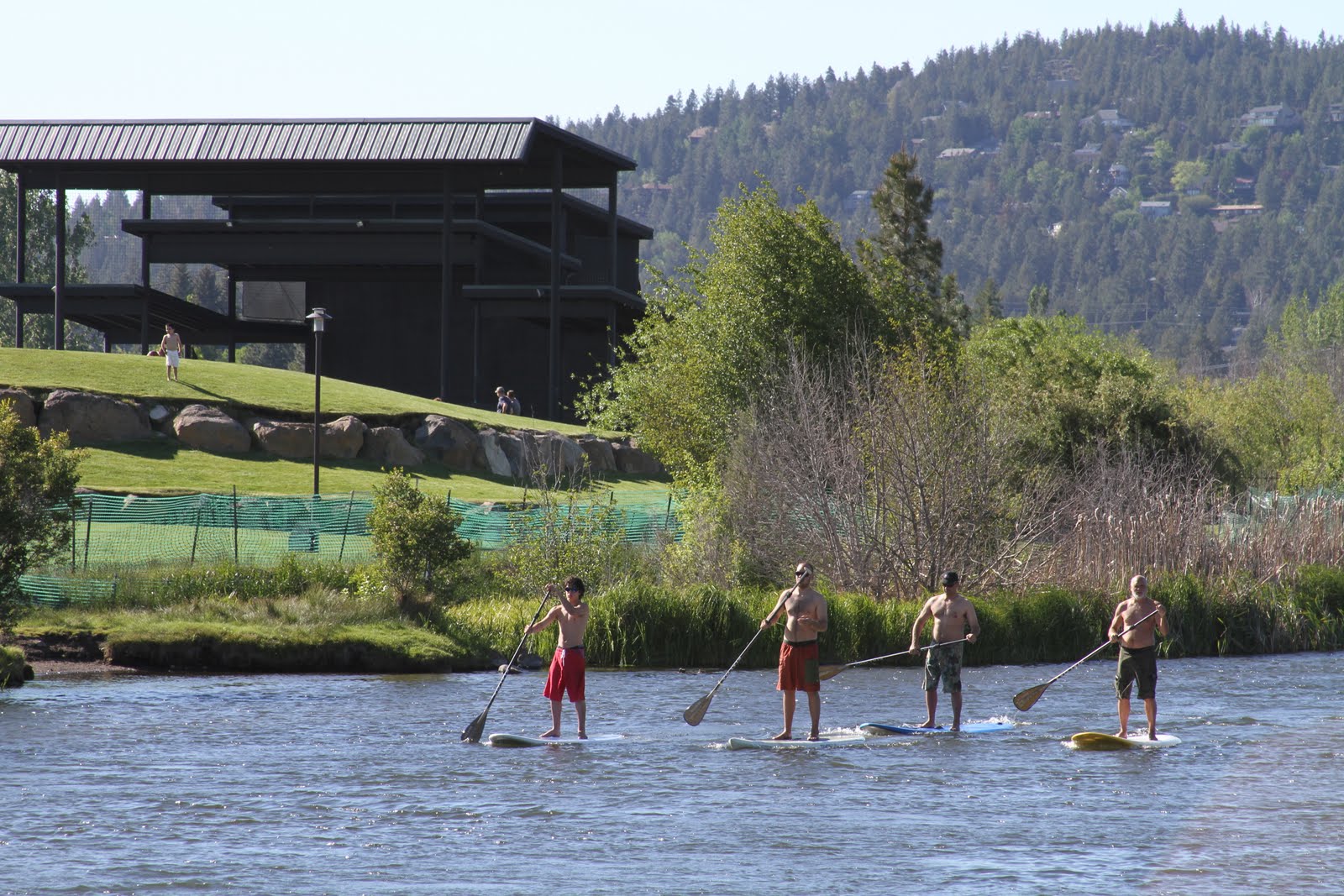 Stand Up Paddle Bend: Paddling Weather Central Oregon Style