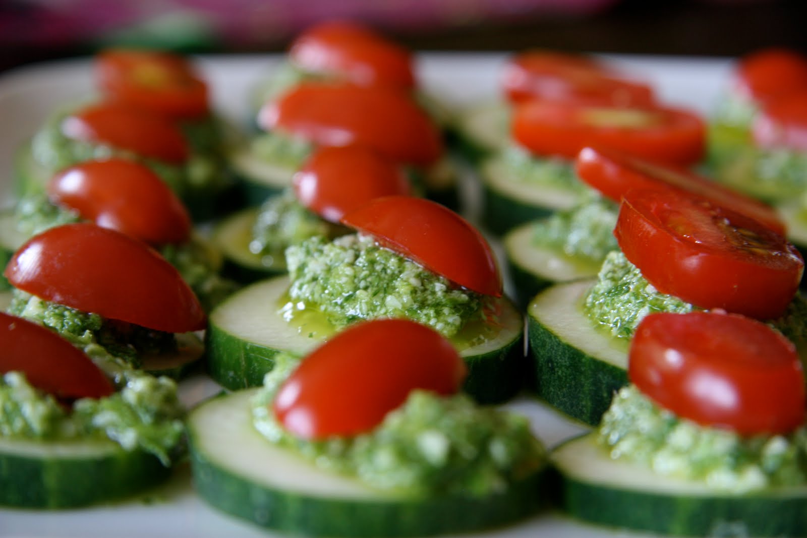 Pesto Canapes » Local Food Rocks
