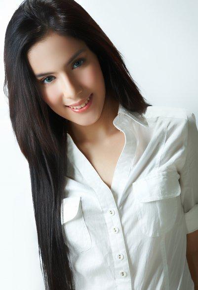 House Horny: Sally Adelia Sexy Beautiful