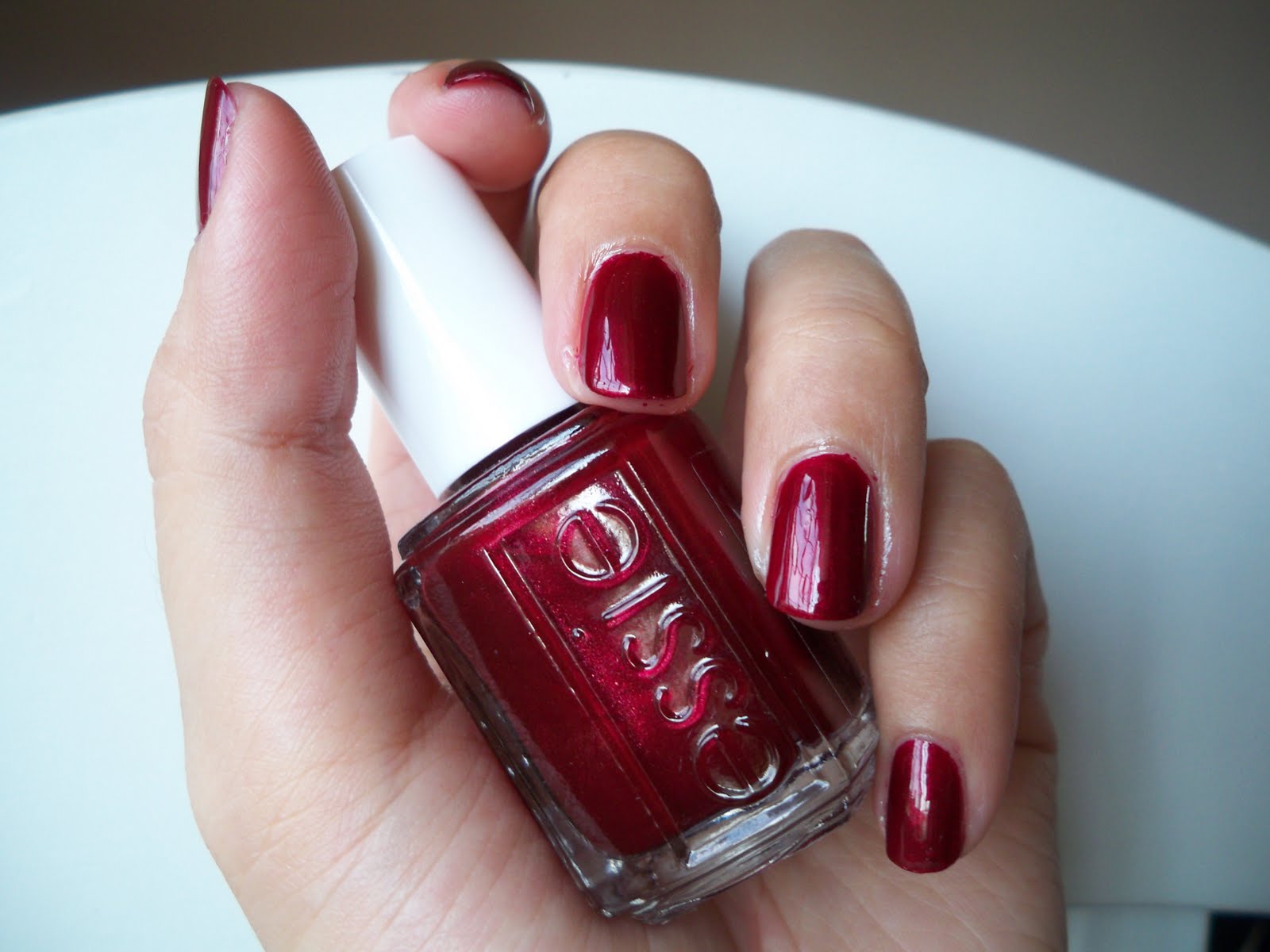 creative nail design: Give me a ruby jewelry!