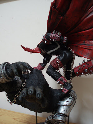 BabesInToyland: Spawn - Spawn vs. Cy-Gor - Series 26 (6-inch McFarlane)