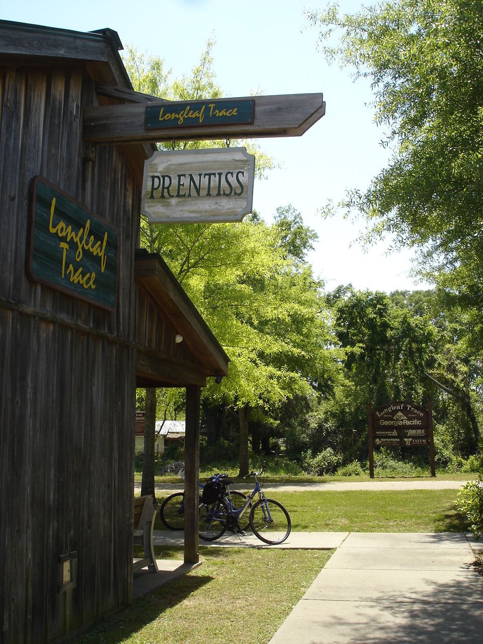 Reet On the Road: Cycle 51 Miles to Prentiss, MS