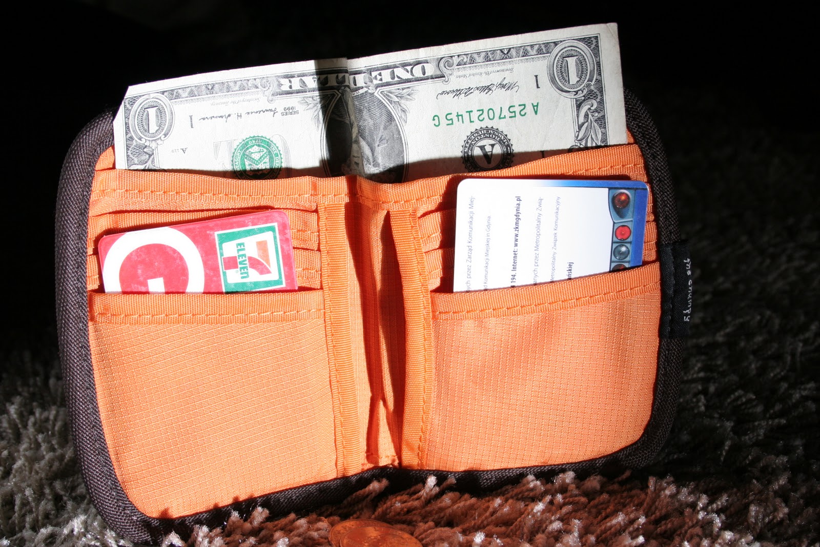 The Crumpler Review: The Chumpy Wallet