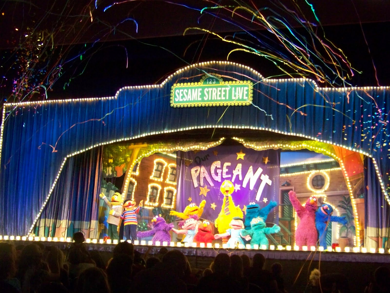 mommy23miracles: "Sesame Street Live: Elmo Grows Up!" or "I took 400 ...