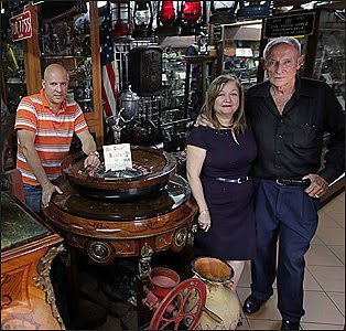 CUBANIDADES: Tesoros cubanos en Miami