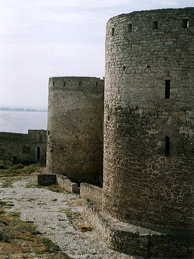 Jurnalul călătorului român: CETATEA ALBĂ - cea mai mare şi importantă ...