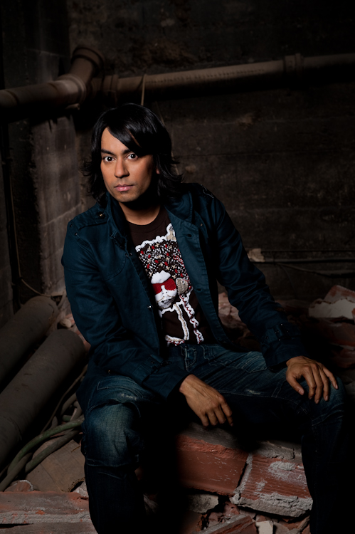 The Four Fs (Fitness, Fashion, Fame & Fun!): "CHUCK" ON THIS: CANADIAN ...